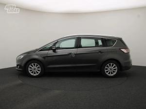 Grey Ford S-Max 2017 in Vilnius, with an engine capacity of 2.00 L and mileage of 176 thousand km for 9499 €, photo 7 on AUTOMOTO.COM.LV