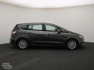 Grey Ford S-Max 2017 in Vilnius, with an engine capacity of 2.00 L and mileage of 176 thousand km for 9499 €, photo 10 on AUTOMOTO.COM.LV