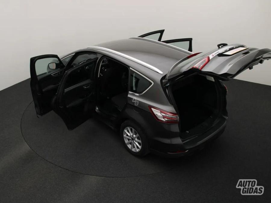 Grey Ford S-Max 2017 in Vilnius, with an engine capacity of 2.00 L and mileage of 176 thousand km for 9499 €, photo 14 on AUTOMOTO.COM.LV