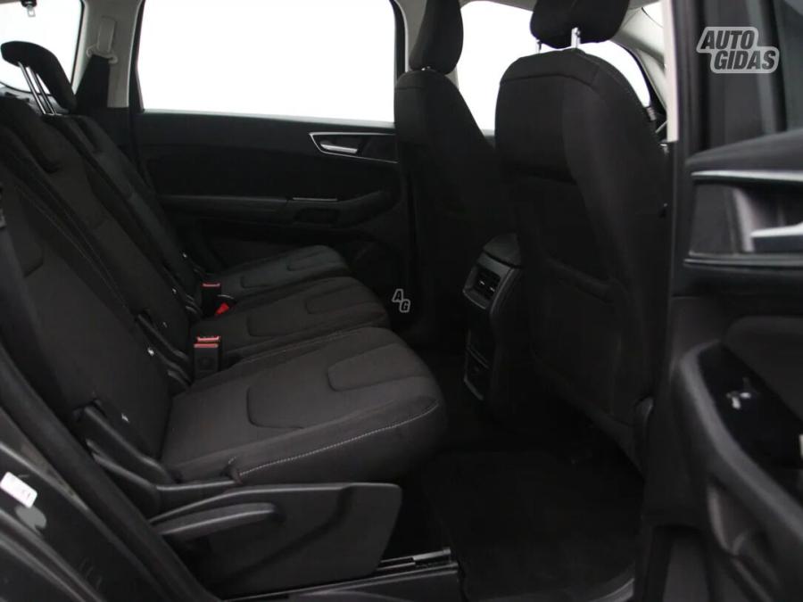 Grey Ford S-Max 2017 in Vilnius, with an engine capacity of 2.00 L and mileage of 176 thousand km for 9499 €, photo 16 on AUTOMOTO.COM.LV