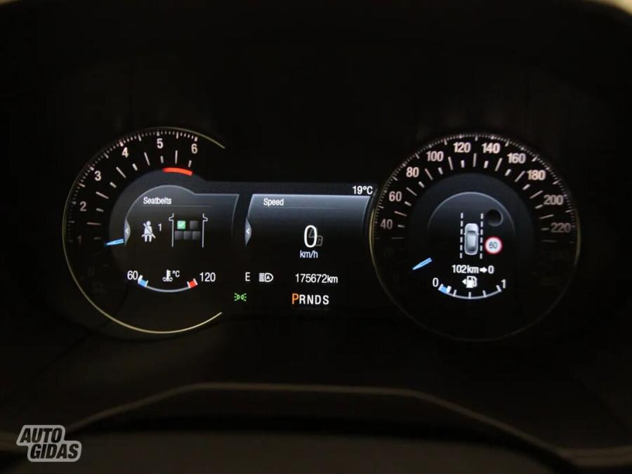 Grey Ford S-Max 2017 in Vilnius, with an engine capacity of 2.00 L and mileage of 176 thousand km for 9499 €, photo 20 on AUTOMOTO.COM.LV