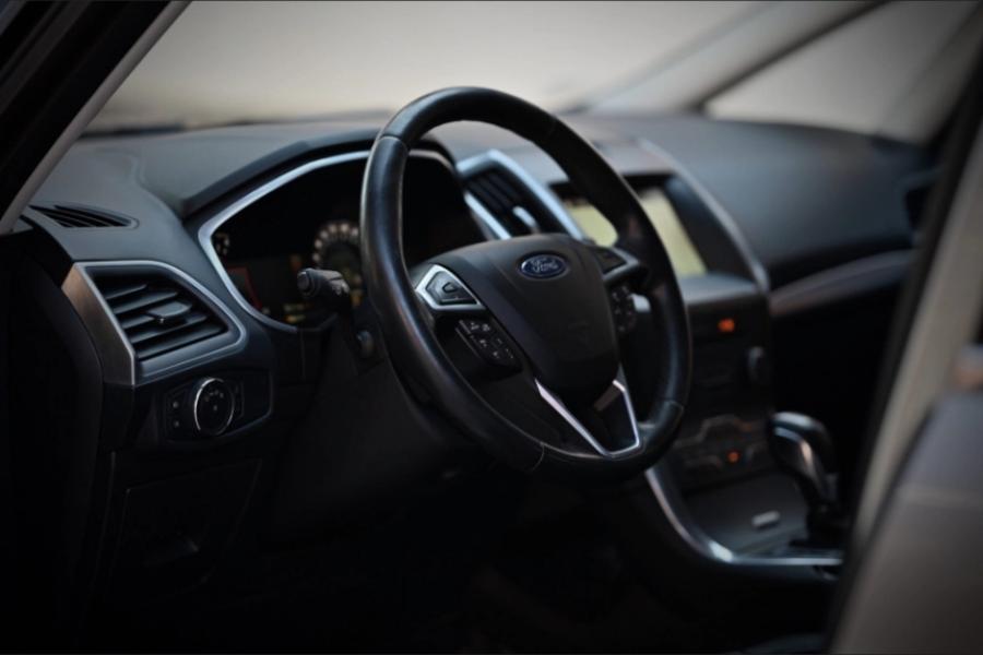 Pelēks Ford S-Max 2017 Rīga, ar dzinēja tilpumu 2.00 L un nobraukumu 221 tūkst. km par 12200 €, foto 26 vietnē AUTOMOTO.COM.LV