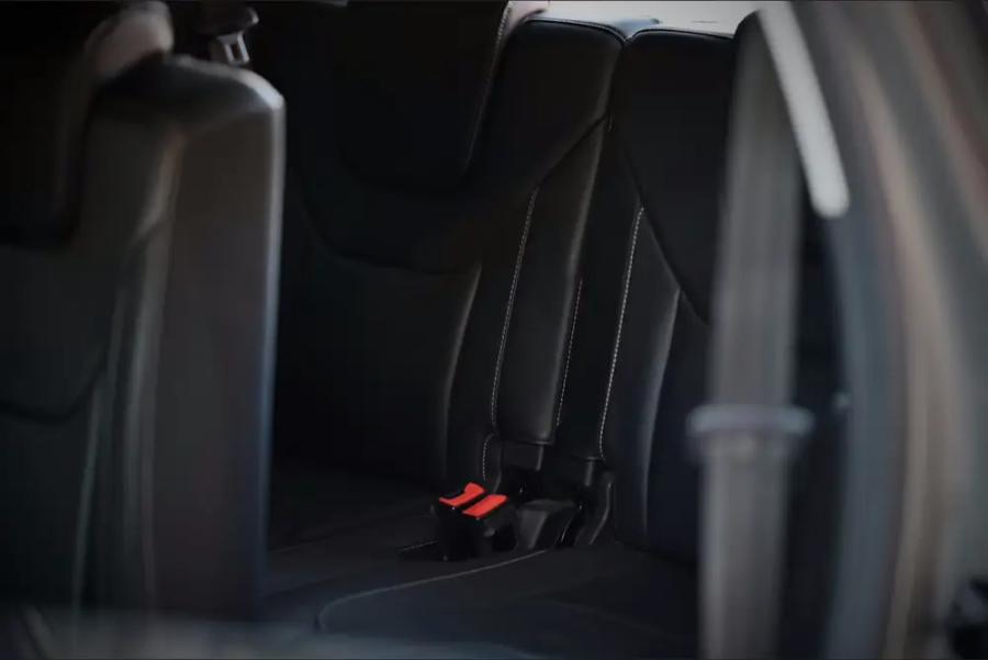 Pelēks Ford S-Max 2017 Jelgava, ar dzinēja tilpumu 2.00 L un nobraukumu 221 tūkst. km par 11400 €, foto 30 vietnē AUTOMOTO.COM.LV