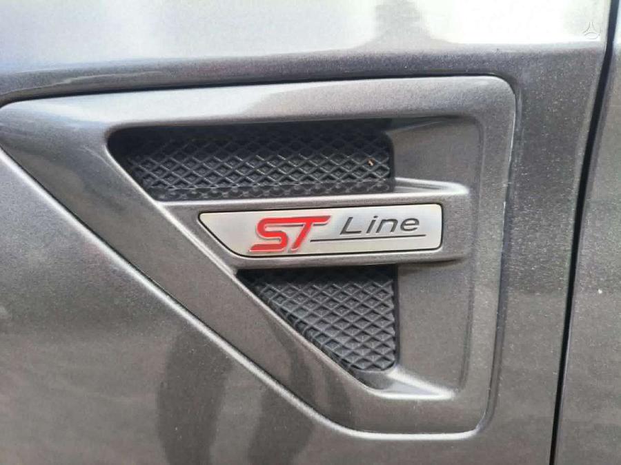 Grey Ford S-Max 2017 in Kaunas, with an engine capacity of 2.00 L and mileage of 327 thousand km for 8800 €, photo 9 on AUTOMOTO.COM.LV