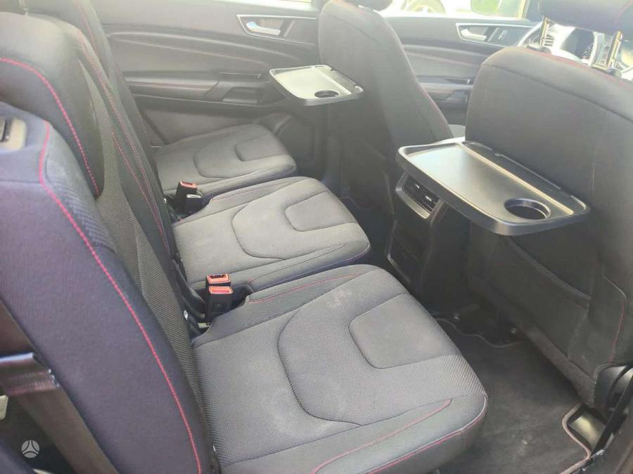 Grey Ford S-Max 2017 in Kaunas, with an engine capacity of 2.00 L and mileage of 327 thousand km for 8800 €, photo 15 on AUTOMOTO.COM.LV