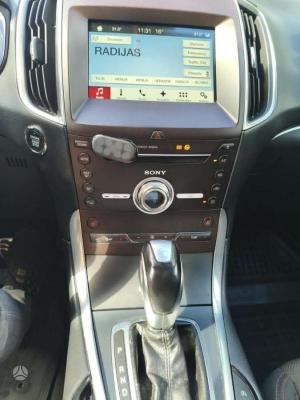 Grey Ford S-Max 2017 in Kaunas, with an engine capacity of 2.00 L and mileage of 327 thousand km for 8800 €, photo 17 on AUTOMOTO.COM.LV