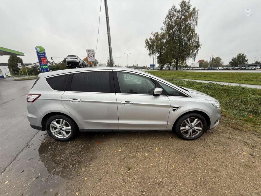 Pelēks Ford S-Max 2017 Tauragė, ar dzinēja tilpumu 2.00 L un nobraukumu 180 tūkst. km par 6200 €, foto 5 vietnē AUTOMOTO.COM.LV