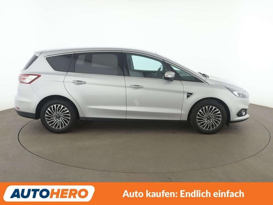 Grey Ford S-Max 2018 in Kaunas, with an engine capacity of 2.00 L and mileage of 87 thousand km for 23317 €, photo 7 on AUTOMOTO.COM.LV