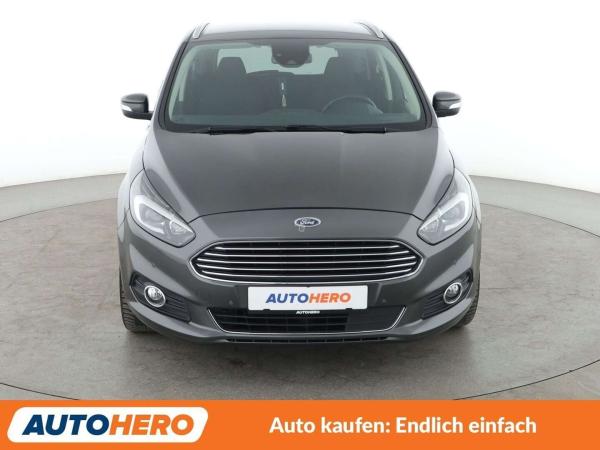 Grey Ford S-Max 2018 in Kaunas, with an engine capacity of 1.50 L and mileage of 77 thousand km for 21988 €, photo 9 on AUTOMOTO.COM.LV
