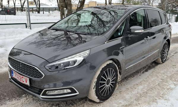 Pelēks Ford S-Max 2018 Tauragė, ar dzinēja tilpumu 2.00 L un nobraukumu 273 tūkst. km par 9200 €, foto 2 vietnē AUTOMOTO.COM.LV