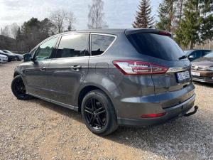 Pelēks Ford S-Max 2018 Kuldīga, ar dzinēja tilpumu 2.00 L un nobraukumu 257 tūkst. km par 7490 €, foto 4 vietnē AUTOMOTO.COM.LV