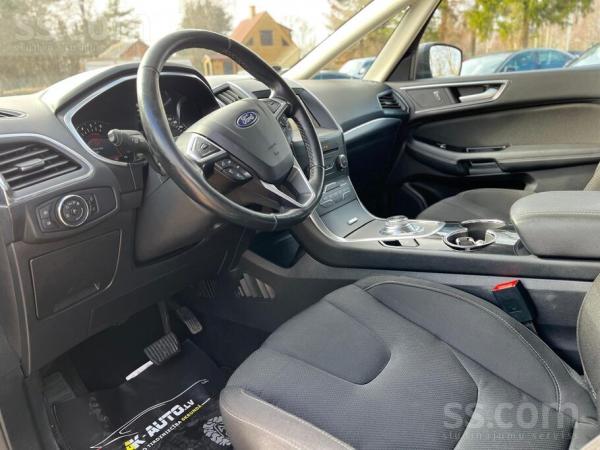 Pelēks Ford S-Max 2018 Kuldīga, ar dzinēja tilpumu 2.00 L un nobraukumu 257 tūkst. km par 7490 €, foto 9 vietnē AUTOMOTO.COM.LV