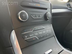 Pelēks Ford S-Max 2018 Kuldīga, ar dzinēja tilpumu 2.00 L un nobraukumu 257 tūkst. km par 7490 €, foto 20 vietnē AUTOMOTO.COM.LV