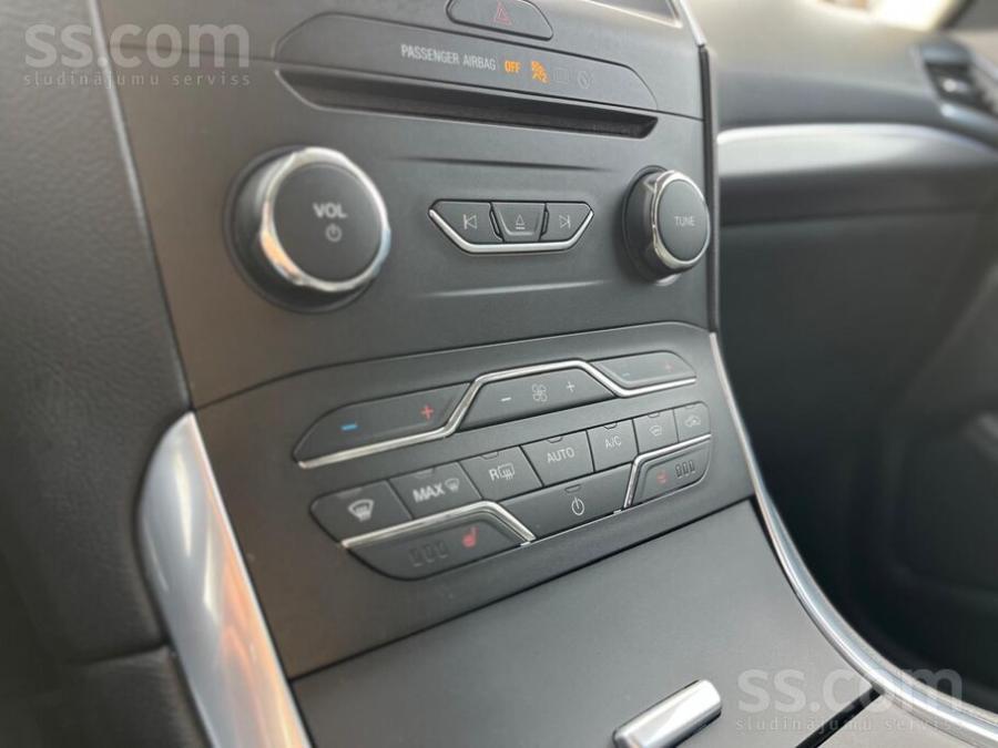 Pelēks Ford S-Max 2018 Kuldīga, ar dzinēja tilpumu 2.00 L un nobraukumu 257 tūkst. km par 7490 €, foto 20 vietnē AUTOMOTO.COM.LV
