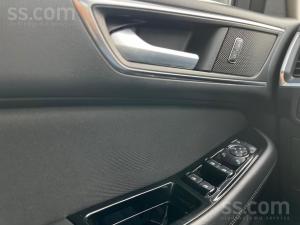 Pelēks Ford S-Max 2018 Kuldīga, ar dzinēja tilpumu 2.00 L un nobraukumu 257 tūkst. km par 7490 €, foto 24 vietnē AUTOMOTO.COM.LV