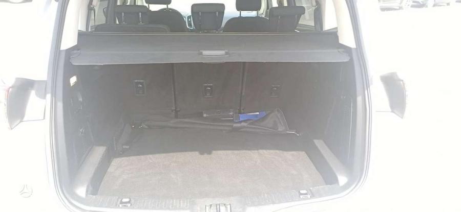 Grey Ford S-Max 2018 in Kaunas, with an engine capacity of 2.00 L and mileage of 292 thousand km for 8349 €, photo 15 on AUTOMOTO.COM.LV