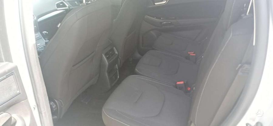 Grey Ford S-Max 2018 in Kaunas, with an engine capacity of 2.00 L and mileage of 292 thousand km for 8349 €, photo 16 on AUTOMOTO.COM.LV