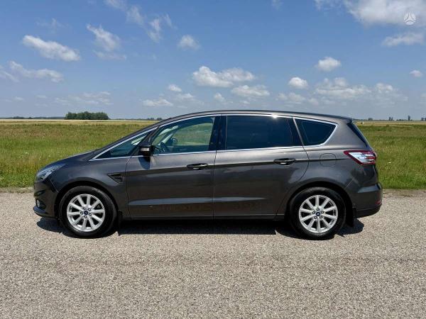 Pelēks Ford S-Max 2018 Vilkaviškis, ar dzinēja tilpumu 2.00 L un nobraukumu 236 tūkst. km par 9200 €, foto 5 vietnē AUTOMOTO.COM.LV
