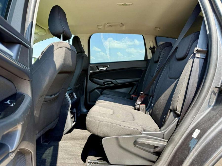 Pelēks Ford S-Max 2018 Vilkaviškis, ar dzinēja tilpumu 2.00 L un nobraukumu 236 tūkst. km par 9200 €, foto 12 vietnē AUTOMOTO.COM.LV