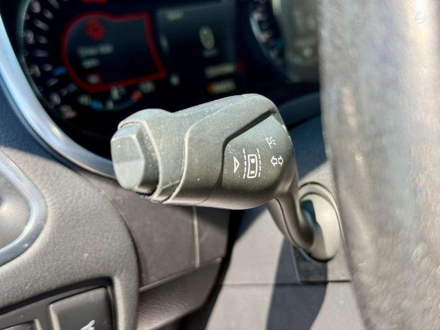 Pelēks Ford S-Max 2018 Vilkaviškis, ar dzinēja tilpumu 2.00 L un nobraukumu 236 tūkst. km par 9200 €, foto 21 vietnē AUTOMOTO.COM.LV