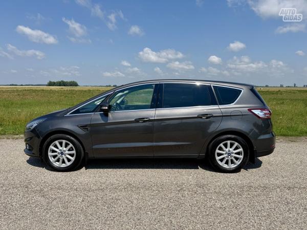 Grey Ford S-Max 2018 in Vilkaviskis, with an engine capacity of 2.00 L and mileage of 236 thousand km for 9200 €, photo 5 on AUTOMOTO.COM.LV