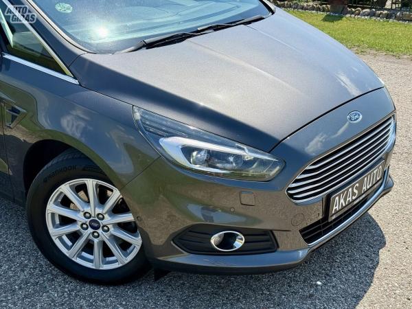 Grey Ford S-Max 2018 in Vilkaviskis, with an engine capacity of 2.00 L and mileage of 236 thousand km for 9200 €, photo 8 on AUTOMOTO.COM.LV