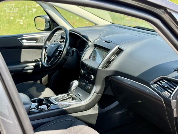 Grey Ford S-Max 2018 in Vilkaviskis, with an engine capacity of 2.00 L and mileage of 236 thousand km for 9200 €, photo 9 on AUTOMOTO.COM.LV