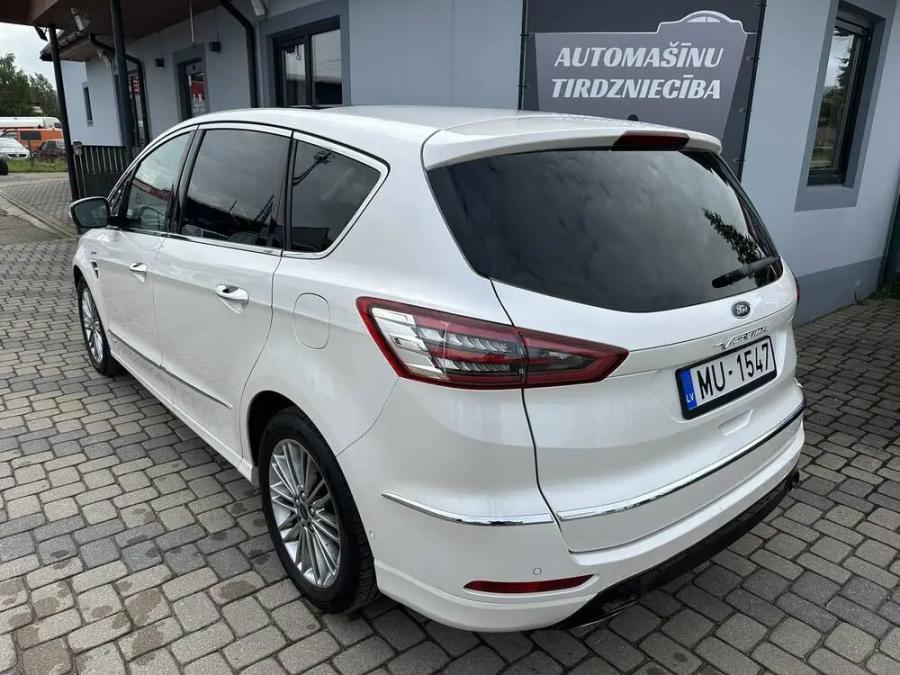 Pelēks Ford S-Max 2018 Talsi, ar dzinēja tilpumu 2.00 L un nobraukumu 357 tūkst. km par 12800 €, foto 31 vietnē AUTOMOTO.COM.LV