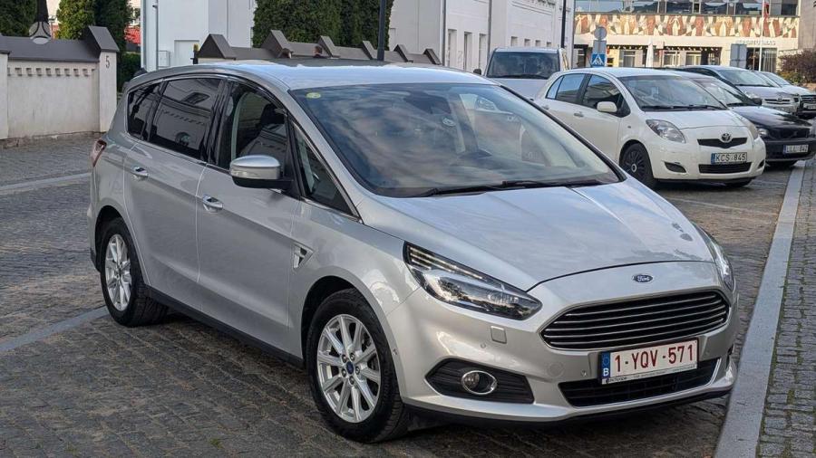Pelēks Ford S-Max 2018 Viļņa, ar dzinēja tilpumu 2.00 L un nobraukumu 190 tūkst. km par 9999 €, foto 3 vietnē AUTOMOTO.COM.LV