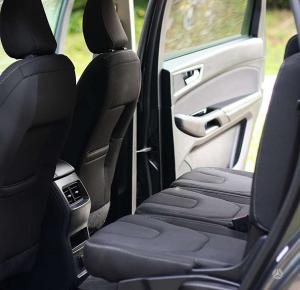 Grey Ford S-Max 2018 in Kretinga, with an engine capacity of 1.50 L and mileage of 162 thousand km for 9499 €, photo 21 on AUTOMOTO.COM.LV
