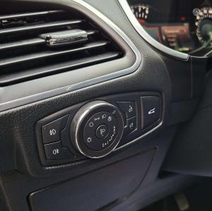 Grey Ford S-Max 2018 in Kretinga, with an engine capacity of 1.50 L and mileage of 162 thousand km for 9499 €, photo 23 on AUTOMOTO.COM.LV