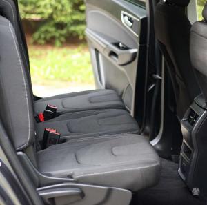Grey Ford S-Max 2018 in Kretinga, with an engine capacity of 1.50 L and mileage of 162 thousand km for 9499 €, photo 32 on AUTOMOTO.COM.LV