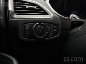 Grey Ford S-Max 2019 in Riga, with an engine capacity of 2.00 L and mileage of 325 thousand km for 8900 €, photo 17 on AUTOMOTO.COM.LV