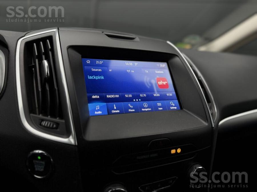 Grey Ford S-Max 2019 in Riga, with an engine capacity of 2.00 L and mileage of 325 thousand km for 8900 €, photo 19 on AUTOMOTO.COM.LV