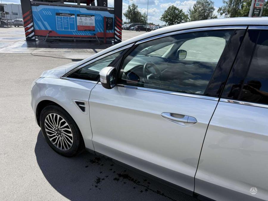 Pelēks Ford S-Max 2019 Tauragė, ar dzinēja tilpumu 2.00 L un nobraukumu 244 tūkst. km par 8700 €, foto 3 vietnē AUTOMOTO.COM.LV