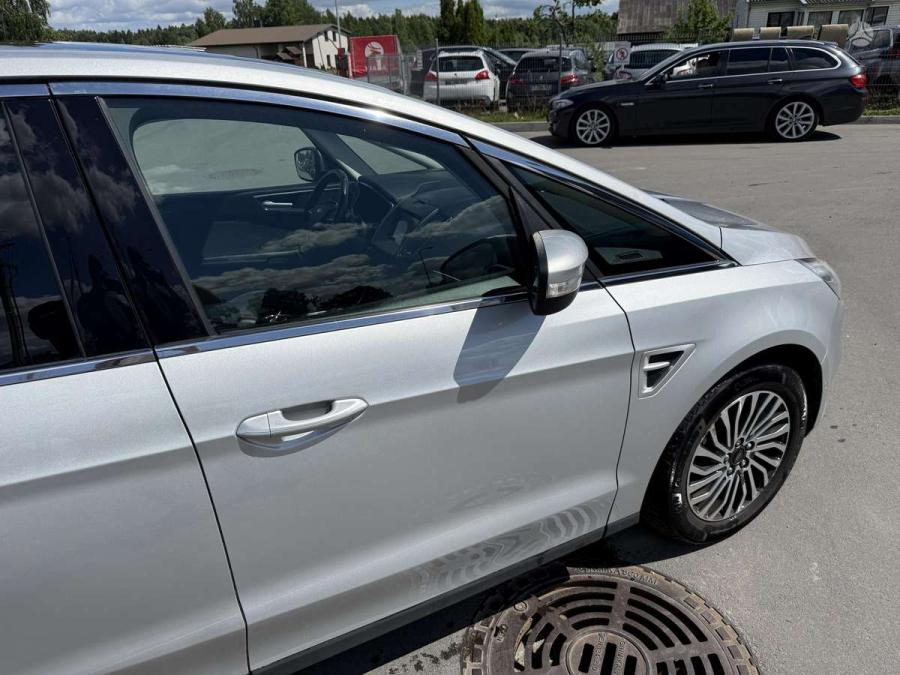 Pelēks Ford S-Max 2019 Tauragė, ar dzinēja tilpumu 2.00 L un nobraukumu 244 tūkst. km par 8700 €, foto 8 vietnē AUTOMOTO.COM.LV