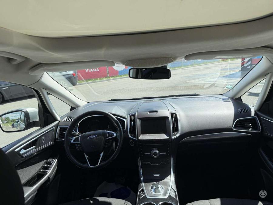 Pelēks Ford S-Max 2019 Tauragė, ar dzinēja tilpumu 2.00 L un nobraukumu 244 tūkst. km par 8700 €, foto 12 vietnē AUTOMOTO.COM.LV