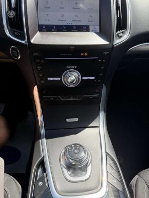 Pelēks Ford S-Max 2019 Tauragė, ar dzinēja tilpumu 2.00 L un nobraukumu 244 tūkst. km par 8700 €, foto 16 vietnē AUTOMOTO.COM.LV