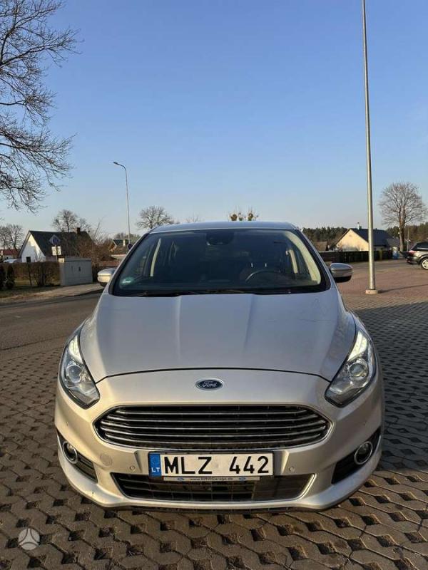 Grey Ford S-Max 2019 in Druskininkai, with an engine capacity of 2.00 L and mileage of 243 thousand km for 9100 €, photo 4 on AUTOMOTO.COM.LV
