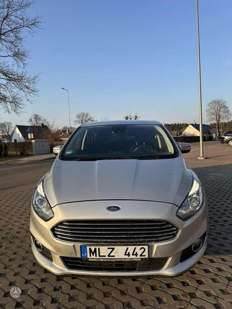Grey Ford S-Max 2019 in Druskininkai, with an engine capacity of 2.00 L and mileage of 243 thousand km for 9100 €, photo 4 on AUTOMOTO.COM.LV
