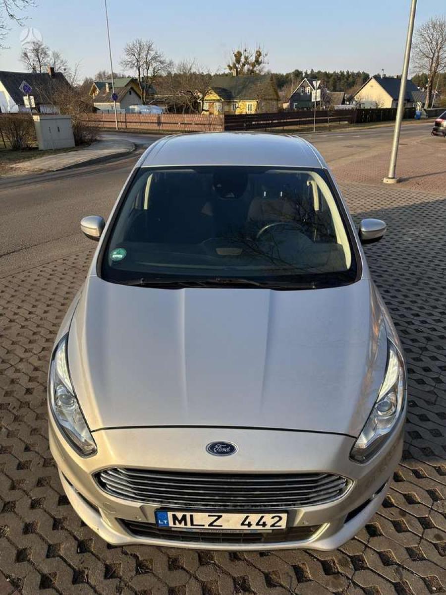 Grey Ford S-Max 2019 in Druskininkai, with an engine capacity of 2.00 L and mileage of 243 thousand km for 9100 €, photo 5 on AUTOMOTO.COM.LV