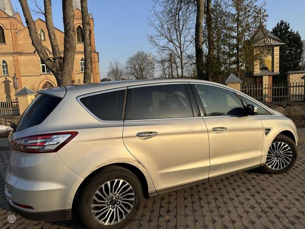 Grey Ford S-Max 2019 in Druskininkai, with an engine capacity of 2.00 L and mileage of 243 thousand km for 9100 €, photo 7 on AUTOMOTO.COM.LV