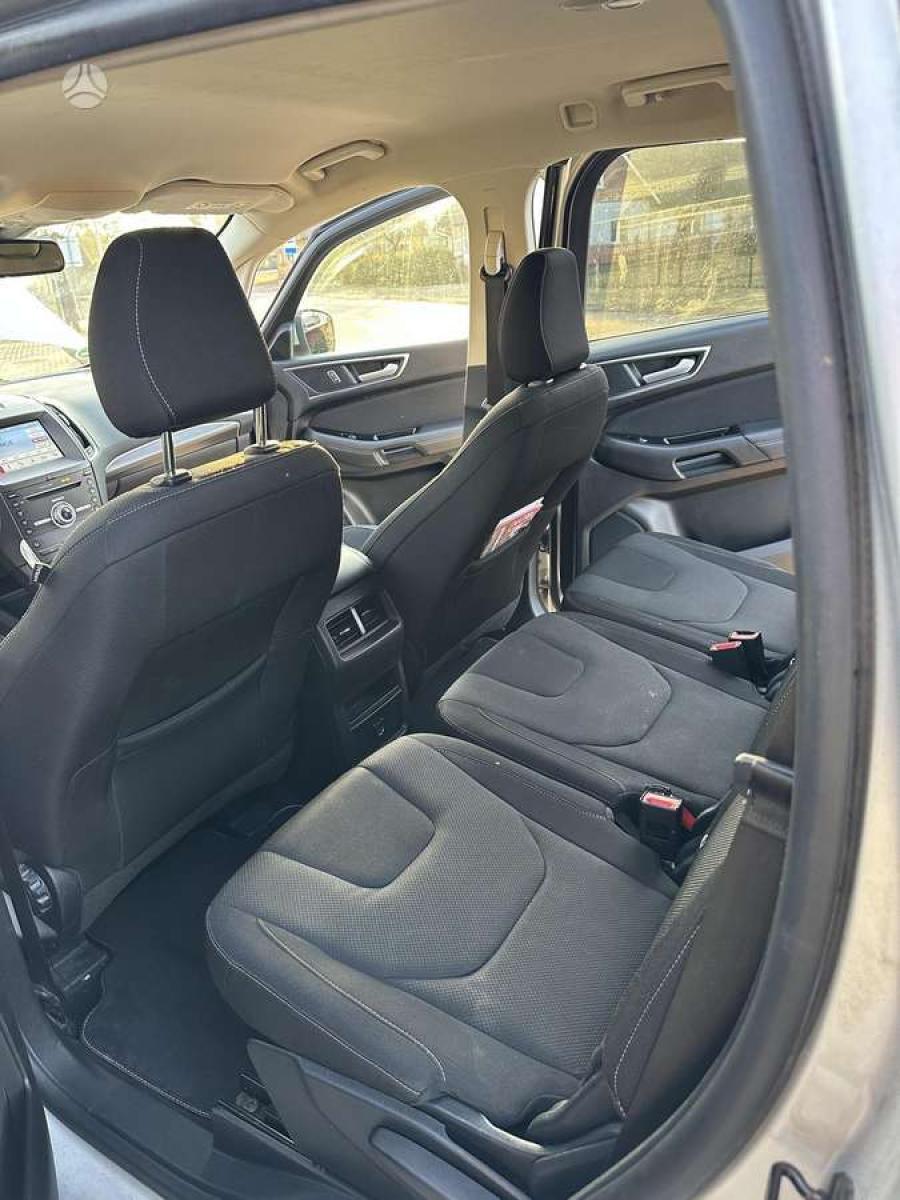 Grey Ford S-Max 2019 in Druskininkai, with an engine capacity of 2.00 L and mileage of 243 thousand km for 9100 €, photo 17 on AUTOMOTO.COM.LV