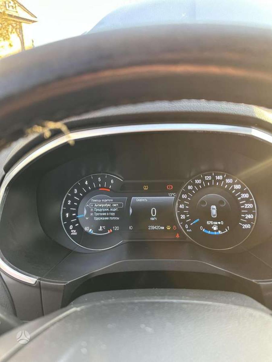 Grey Ford S-Max 2019 in Druskininkai, with an engine capacity of 2.00 L and mileage of 243 thousand km for 9100 €, photo 25 on AUTOMOTO.COM.LV