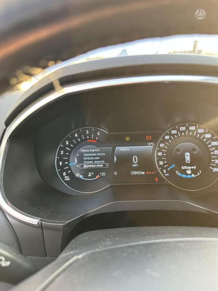 Grey Ford S-Max 2019 in Druskininkai, with an engine capacity of 2.00 L and mileage of 243 thousand km for 9100 €, photo 26 on AUTOMOTO.COM.LV