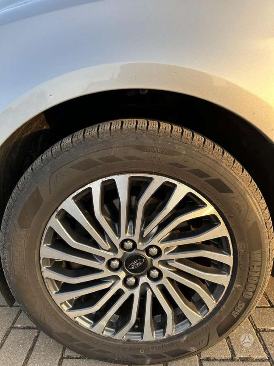 Grey Ford S-Max 2019 in Druskininkai, with an engine capacity of 2.00 L and mileage of 243 thousand km for 9100 €, photo 37 on AUTOMOTO.COM.LV