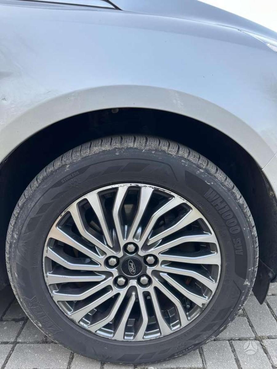 Grey Ford S-Max 2019 in Druskininkai, with an engine capacity of 2.00 L and mileage of 243 thousand km for 9100 €, photo 38 on AUTOMOTO.COM.LV
