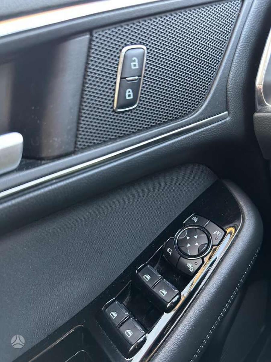 Grey Ford S-Max 2019 in Druskininkai, with an engine capacity of 2.00 L and mileage of 243 thousand km for 9100 €, photo 42 on AUTOMOTO.COM.LV