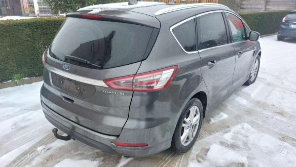 Grey Ford S-Max 2020 in Kaunas, with an engine capacity of 2.00 L and mileage of 214 thousand km for 10800 €, photo 4 on AUTOMOTO.COM.LV