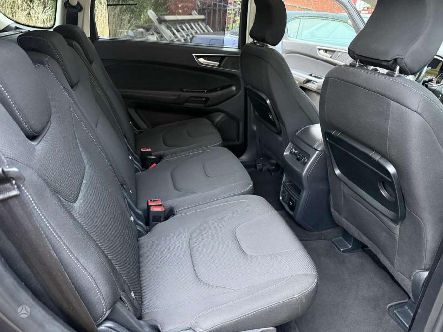 Grey Ford S-Max 2020 in Ukmerge, with an engine capacity of 2.00 L and mileage of 140 thousand km for 9900 €, photo 15 on AUTOMOTO.COM.LV